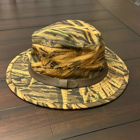 Filson | Accessories | Filson Mossy Oak Camo Tin Packer Bucket Hat ...